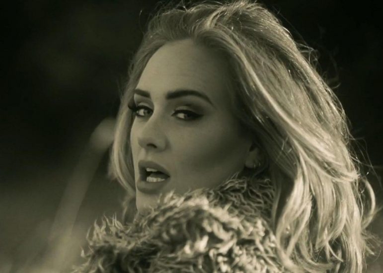 Adele’s 25 is a sweet devotion to music